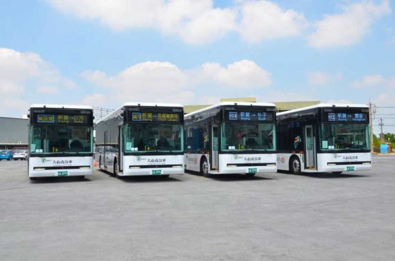 嘉嘉南TPASS月票799即起上路 黃偉哲：溪北生活圈進入公共運輸新時代 | 政治 | CTWANT