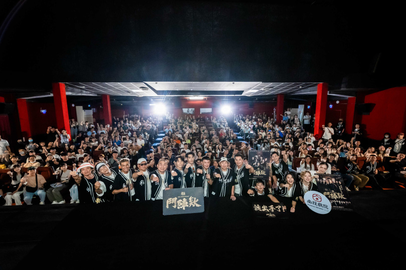 鐵粉追遍半個台灣挺《角頭》 見王識賢感動泛淚：一切值得了 | 娛樂 | CTWANT