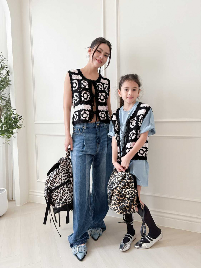 回頭率100%的時髦母女裝！必學穿搭3技巧、加碼讓媽媽一秒融化的禮物推薦 | 漂亮 | CTWANT