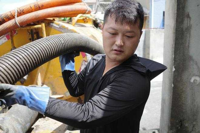 不顧爸媽反對！浙江男當掏糞工2年 幼師女友為愛辭職「奔700公里」相聚 | 國際 | CTWANT