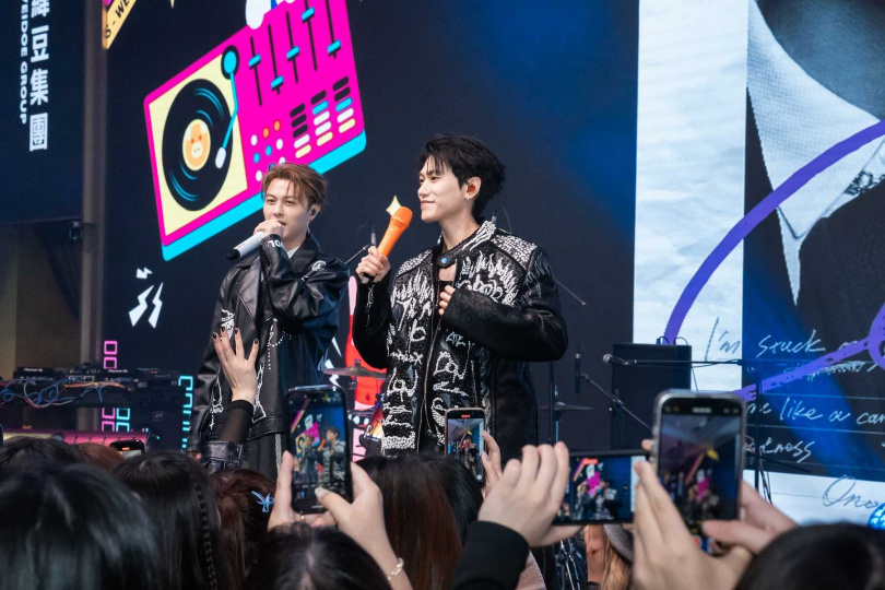 阿緯創立集團辦春酒 驚喜撮合JPM合體演出 | 娛樂 | CTWANT