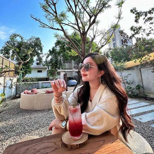 Andy慘遭淨身出戶…天后闆妹霸氣「願給500萬創業」被酸作秀 本人反擊了 | 娛樂 | CTWANT