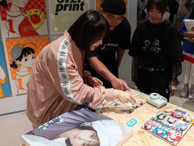 日本女星Naenano現身南港LaLaport 近距離互動引粉絲尖叫 | 娛樂 | CTWANT