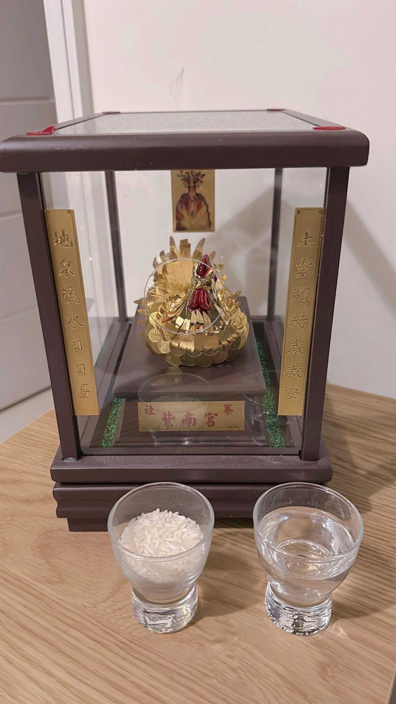 星收藏／Teddy爆從小體質敏感 泰國遇紅衣女靠它保命 | 娛樂 | CTWANT