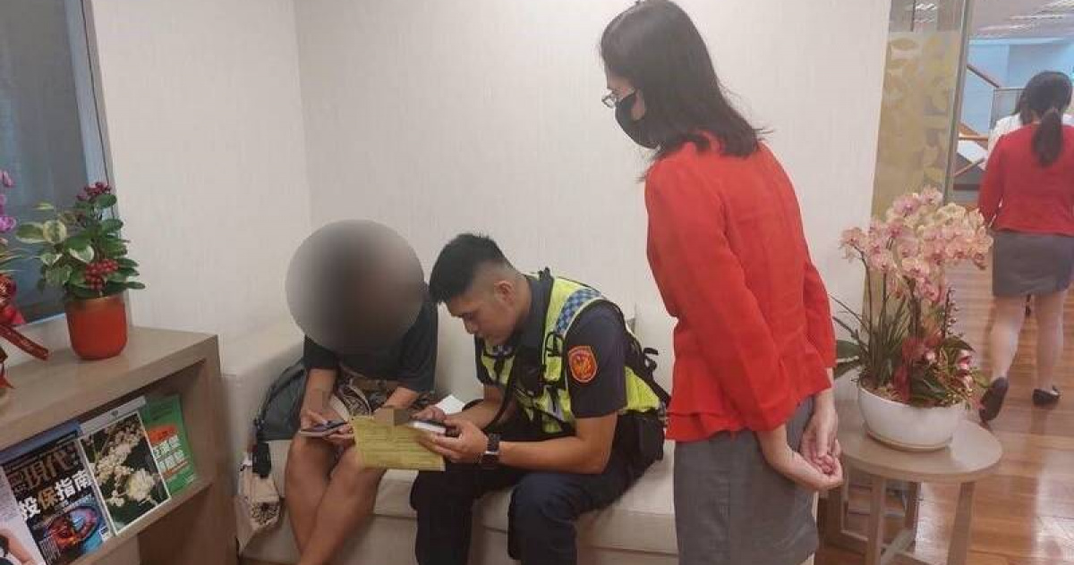 台中女陷偽「香港安盛」4%高利騙局 警銀急攔險遭詐1500萬 | 社會 | CTWANT