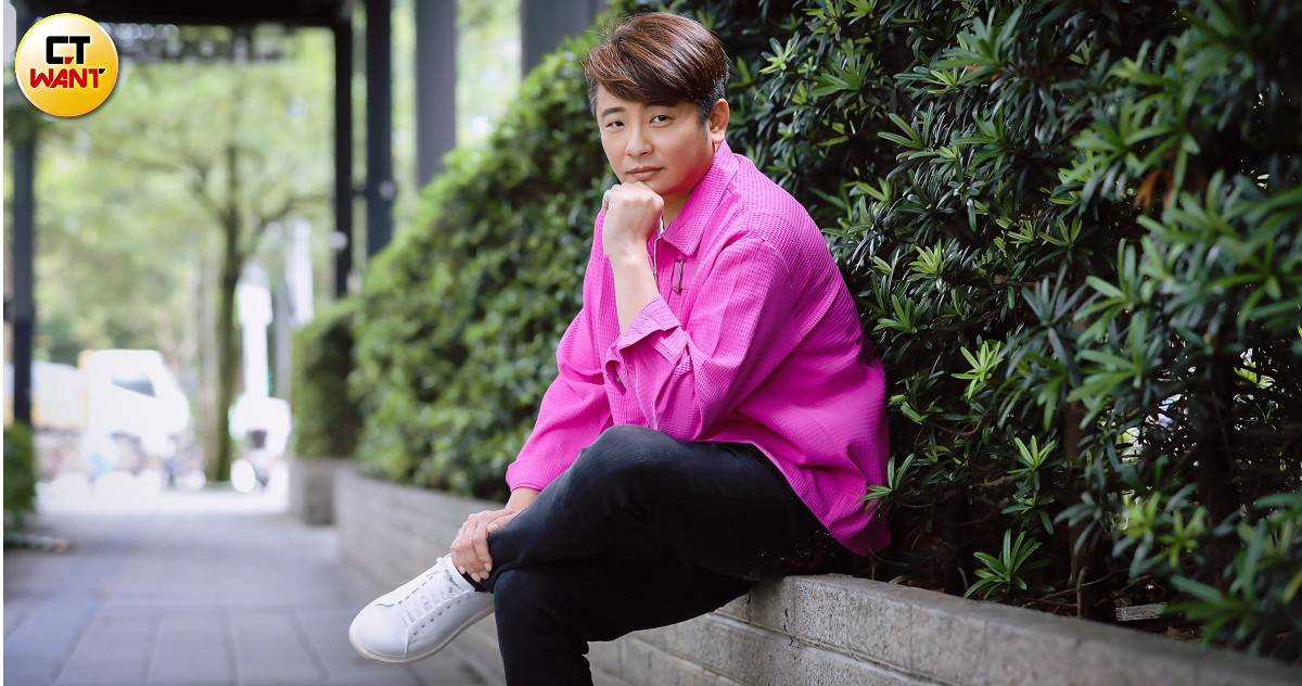 星談心／蔡佳麟砸200萬圓夢出新輯 演藝路上感謝白冰冰提攜 | 娛樂 | CTWANT