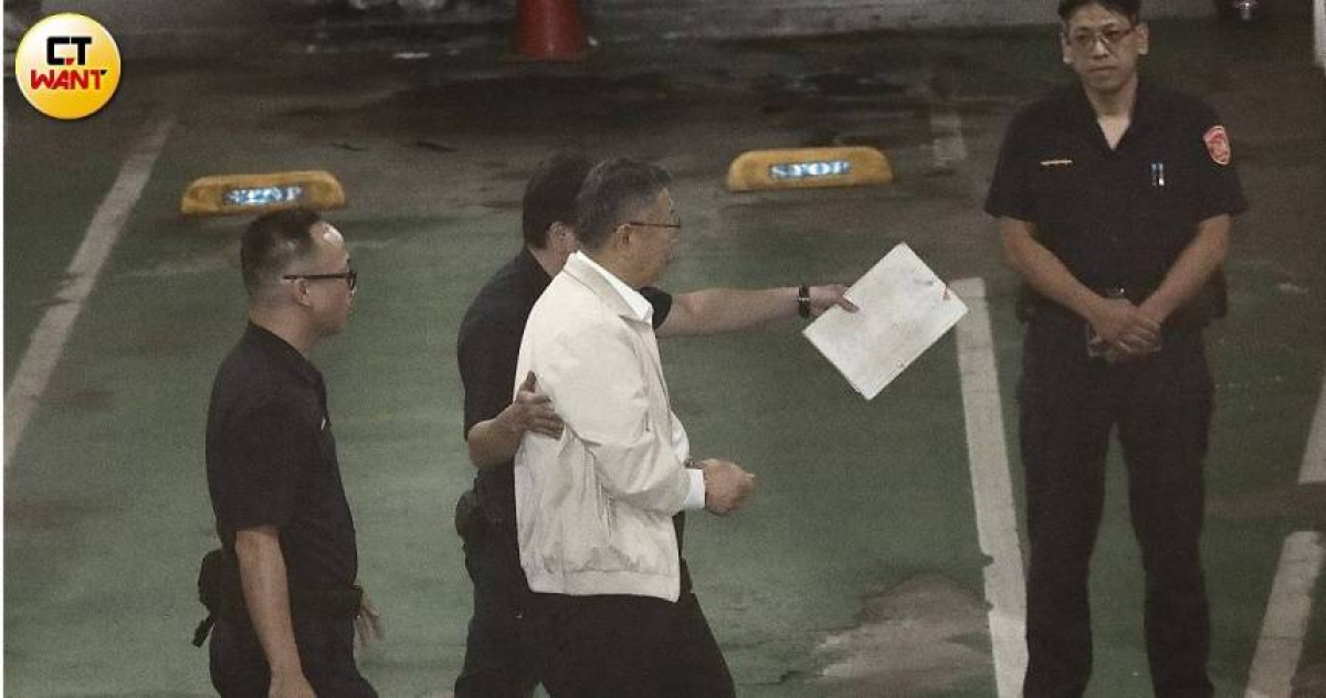 柯文哲遭羈押禁見住多人房 親友「送物品」僅能透過律師 | 政治 | CTWANT