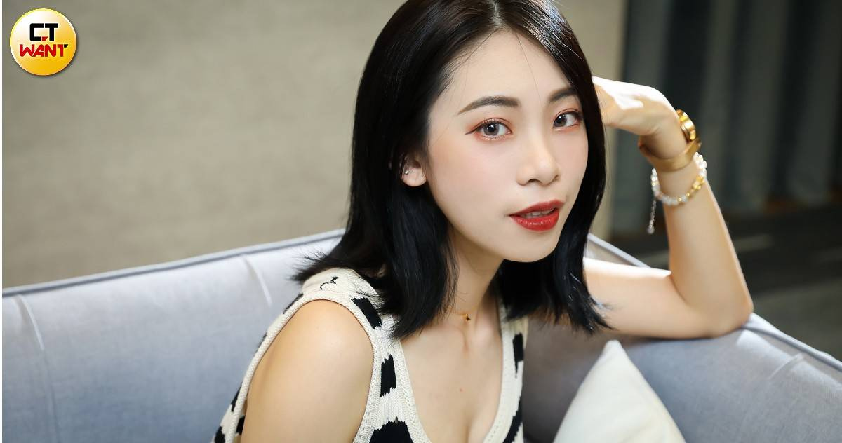 報告輔導長1／內內轉戰AV先喊卡 挑莒光日直播「怕國防部長震怒」 | 娛樂 | CTWANT