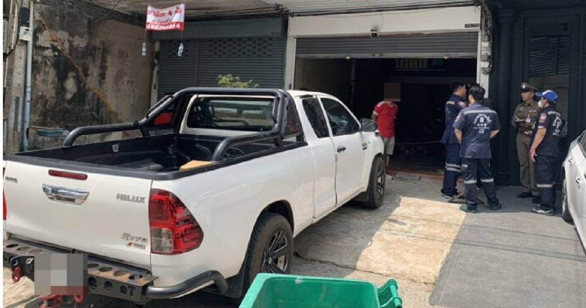 泰國曼谷驚傳死亡車禍！61歲皮卡車司機稱「換檔錯誤」爆衝 撞死路過妻子 | 國際 | CTWANT