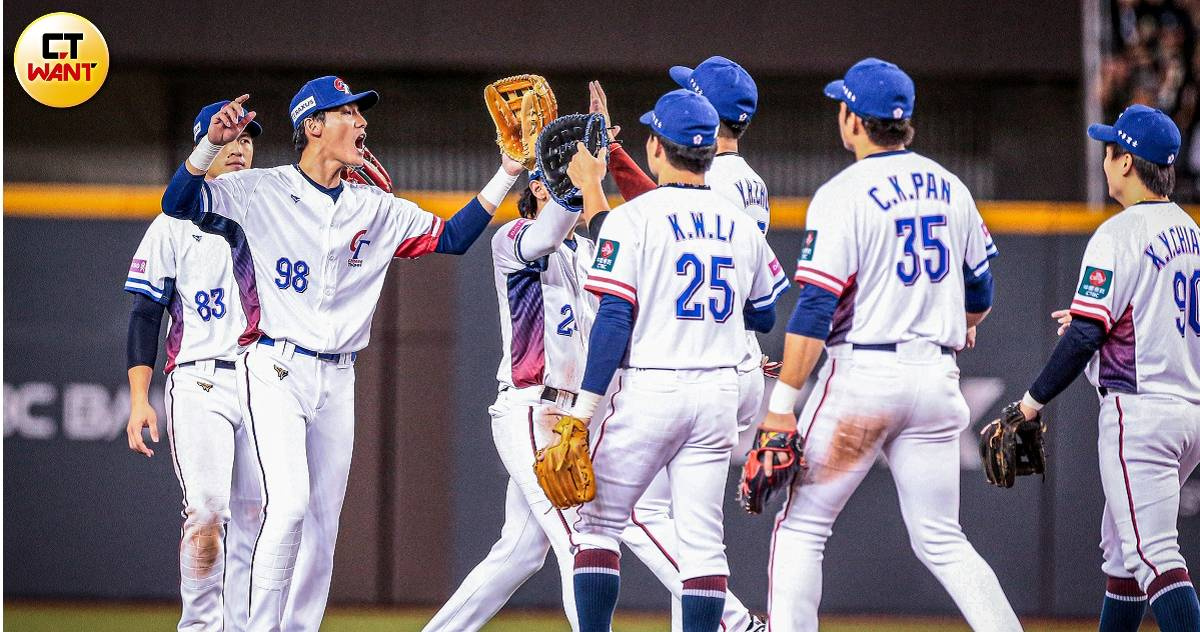 颱風「天兔」來襲12強賽恐延期？ 蔣萬安這樣說 | 生活 | CTWANT