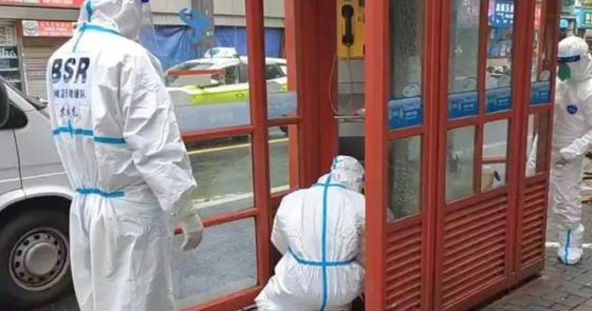 Employer quarantined, nanny homeless, "living in a phone booth for 5 ...