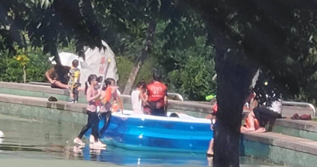 大人小孩都玩HIGH了！偷接水把溜冰場變水池 彰化縣府回應了 | 社會 | CTWANT