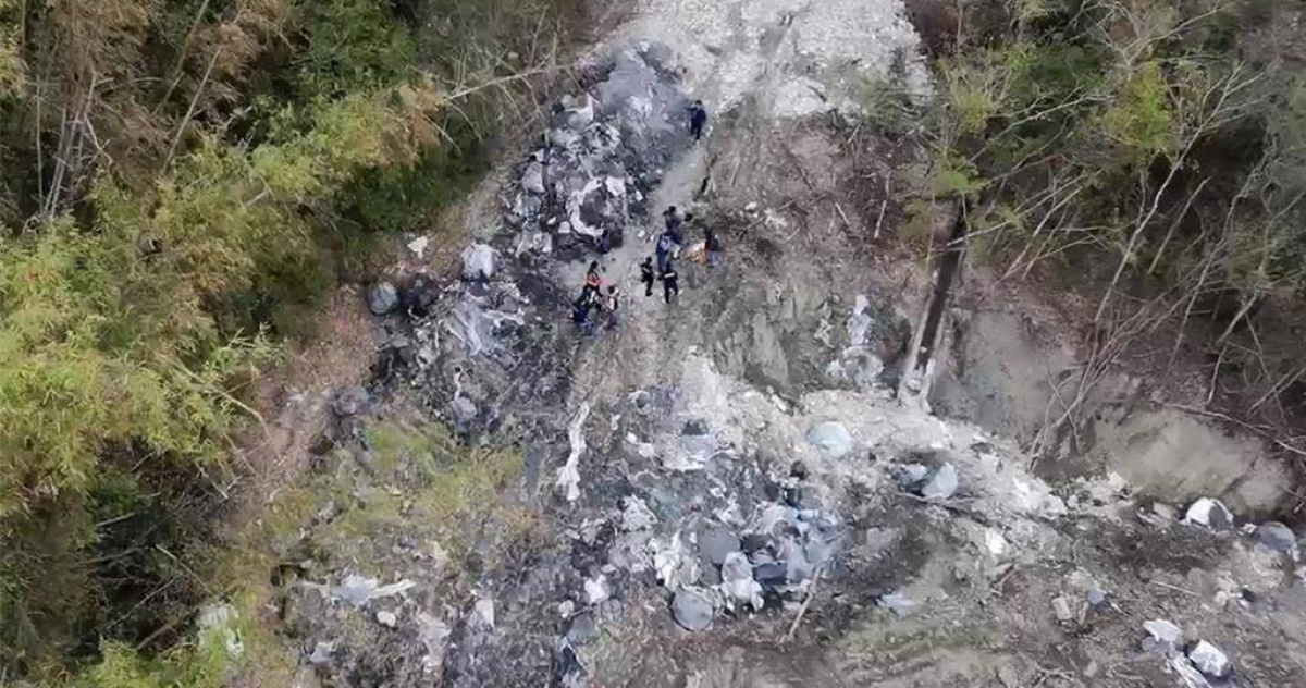 高雄馬頭山遭偷掩埋2800公噸廢棄物！水質嚴重污染 協會：拜託市長震怒一下 | 生活 | CTWANT