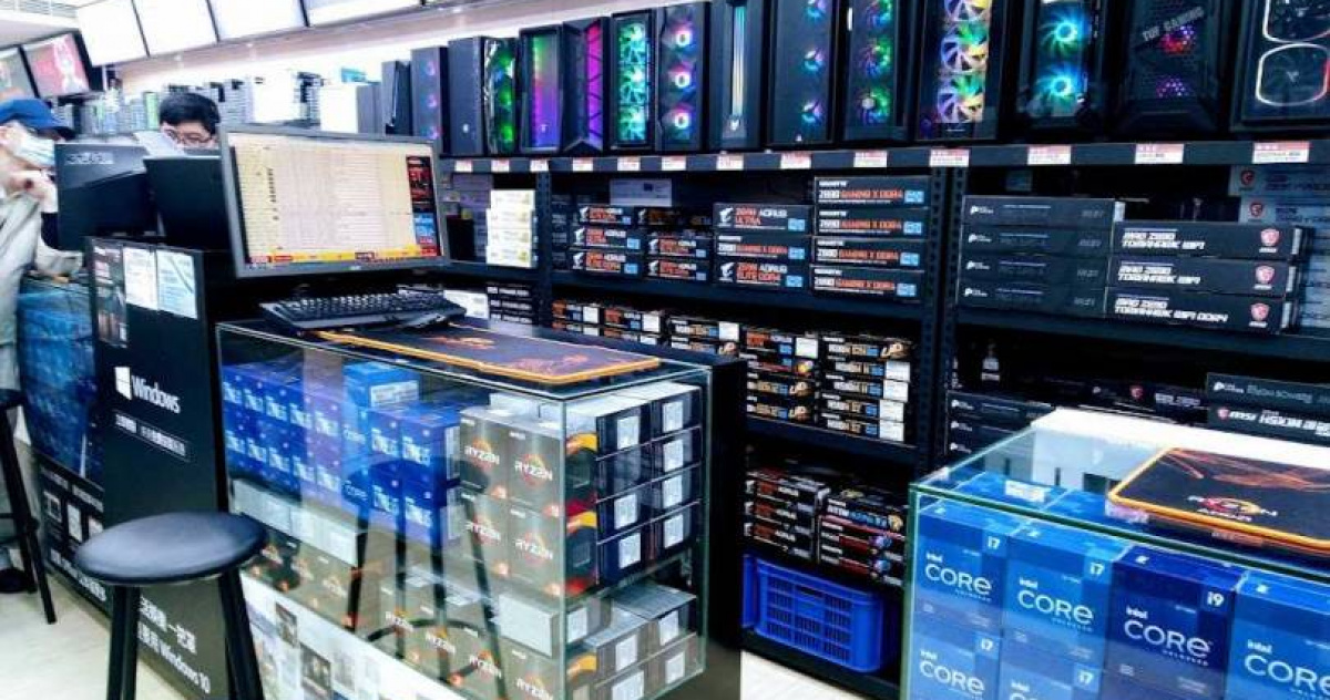 獨／胡采蘋嗆「誰只買一顆CPU」挨轟 光華資深員工幫Emmy上一課 | 財經 | CTWANT