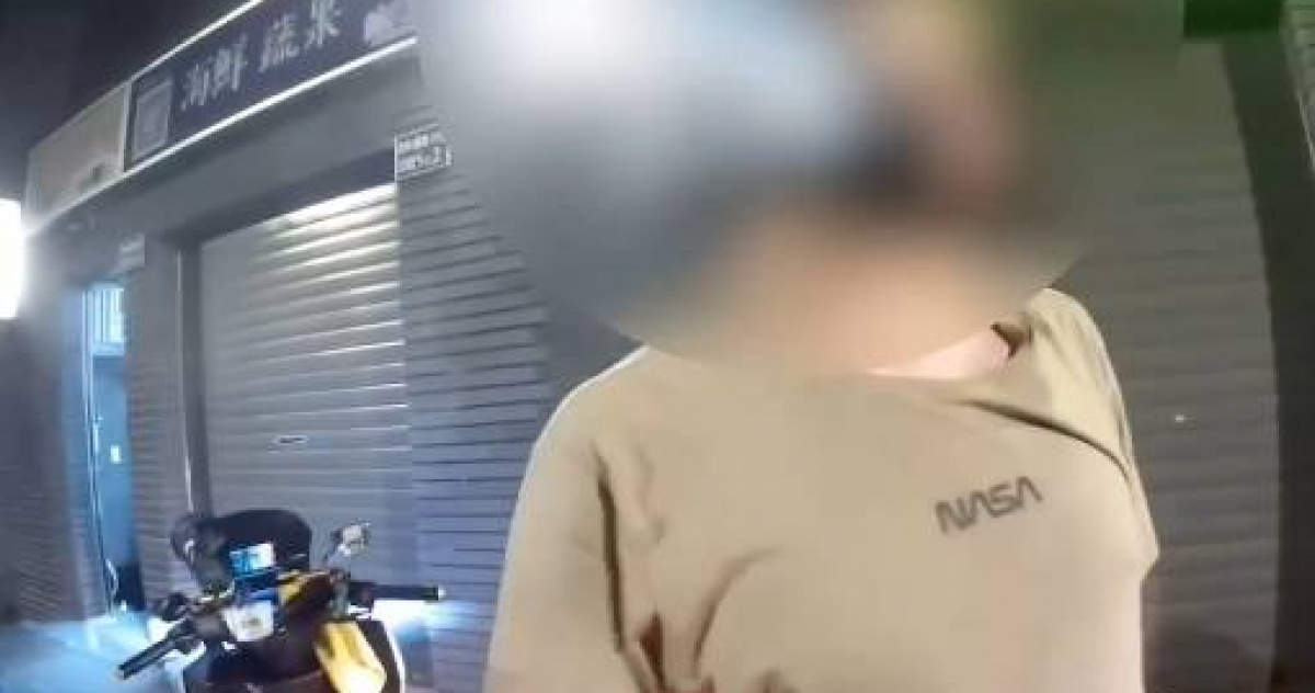 逆向險撞重機騎士！男不滿遭飆罵 狂追推肩毀手機架慘了 | 社會 | CTWANT