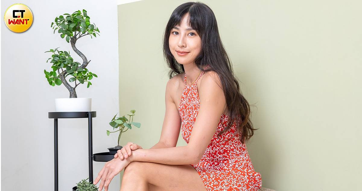 娛樂TeaTime／房思瑜小琉球不騎車靠雙腳 清晨徒步驚歪當地居民 | 娛樂 | CTWANT