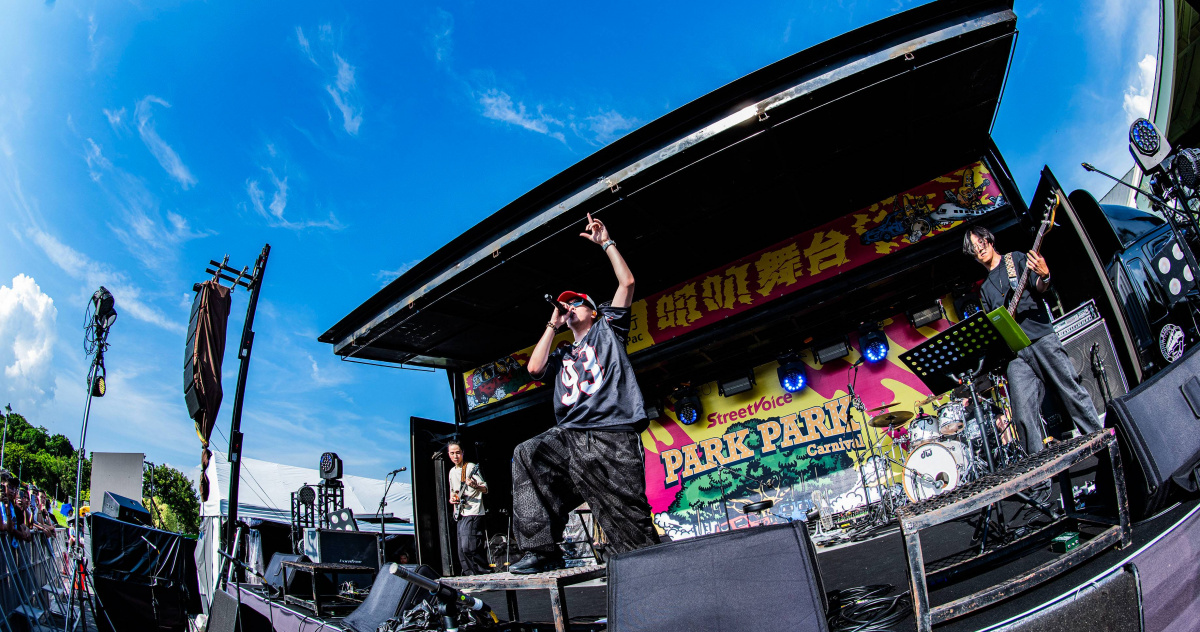 Gummy B電腦熱當遲上場卻直呼幸運 芒果醬主唱騎UBike亮麗登場 | 娛樂 | CTWANT