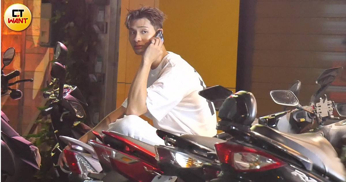 娛樂報報／夏浦洋下工熱線46分鐘 撇FEniX隊友獨自去赴約 | 娛樂 | CTWANT