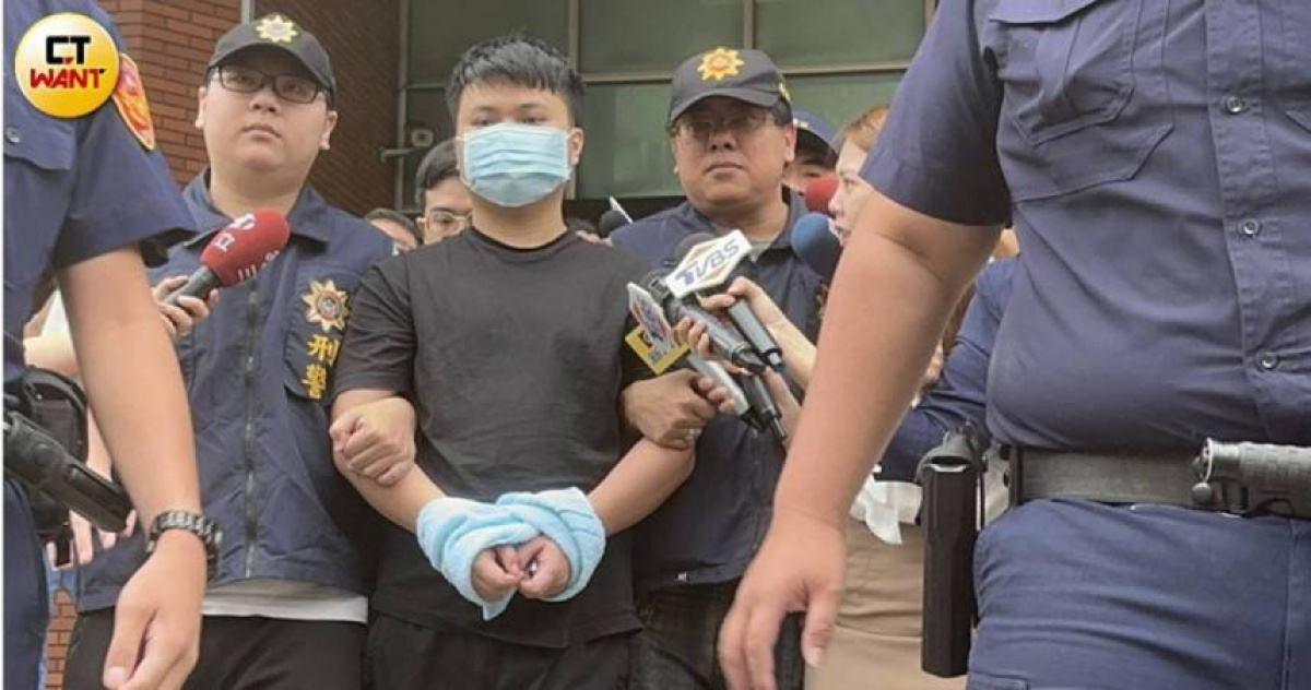 逮人前路過紫微宮 警拜完「2位神明」抓到滅門嫌！背後原因曝光 | 社會 | CTWANT