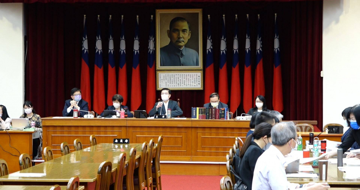 TDR亂象金管會稱免修《證交法》 法界人士批：有違憲疑慮 | 政治 | CTWANT