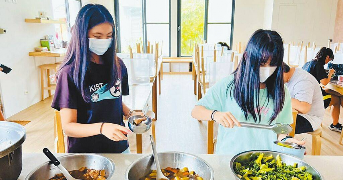 偏鄉學校營養午餐CP值比大校高？ 雲林都會區家長不滿 | 生活 | CTWANT