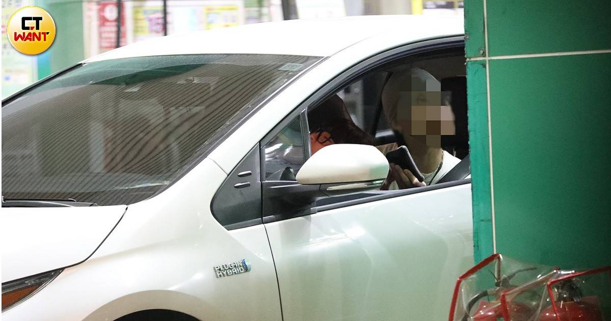 愛的天「霖霖」4／李芷霖男友身份曝光 鄧紫棋穩交Mark7年曾傳烏龍婚訊 | 娛樂 | CTWANT