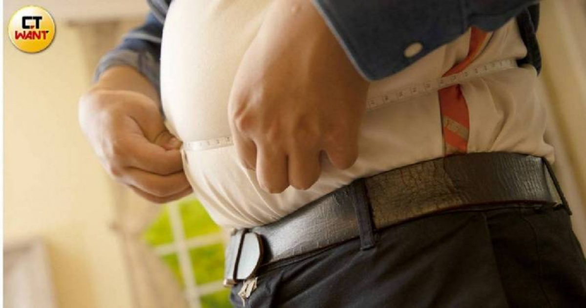 腰圍越大「壽命越短」 醫警告：慢性病、代謝症候群風險增加 | 生活 | CTWANT