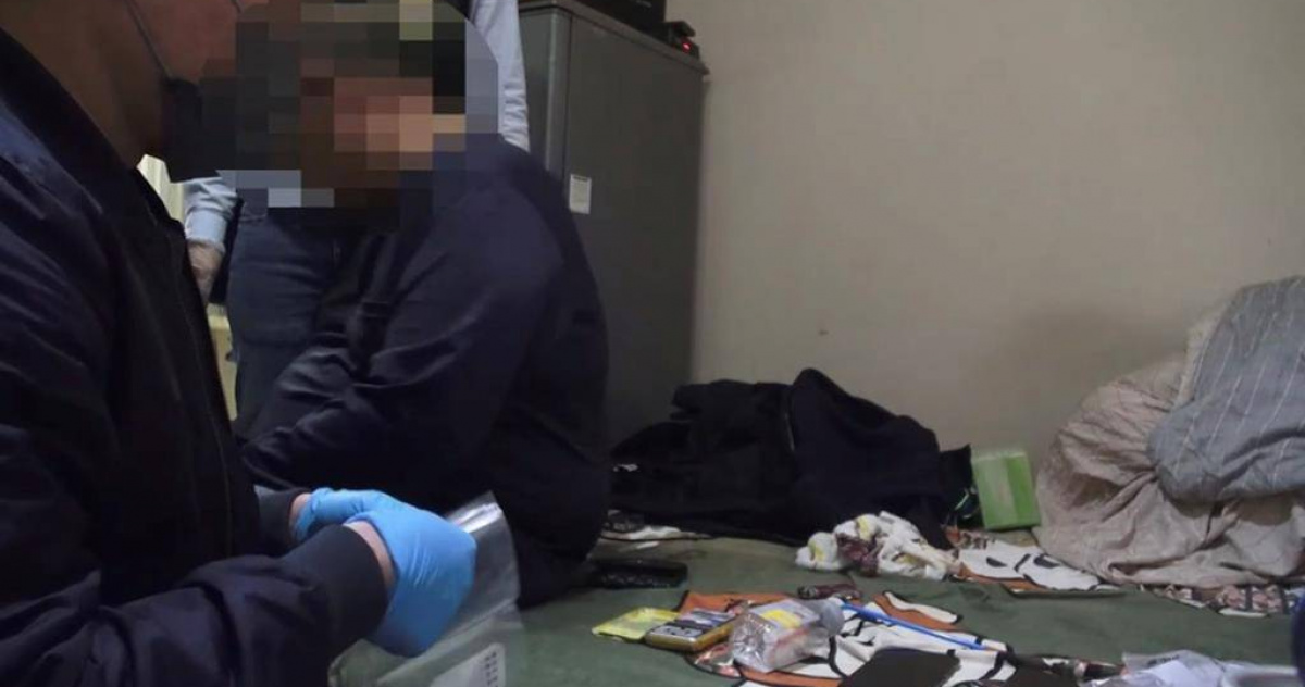 台中販毒男裸體洗澡遭警突襲查緝 欠租藏毒房東直喊「太過分」 | 社會 | CTWANT