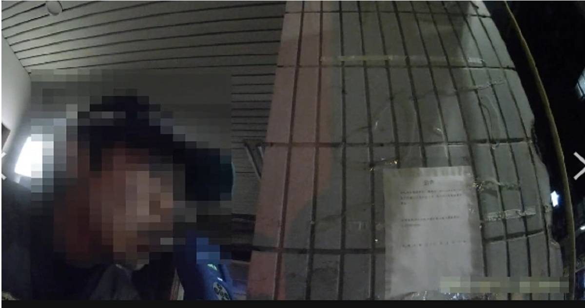 後照鏡沒開！警上前關心驚聞濃濃酒味 逮獲駕駛酒駕又無照 | 社會 | CTWANT