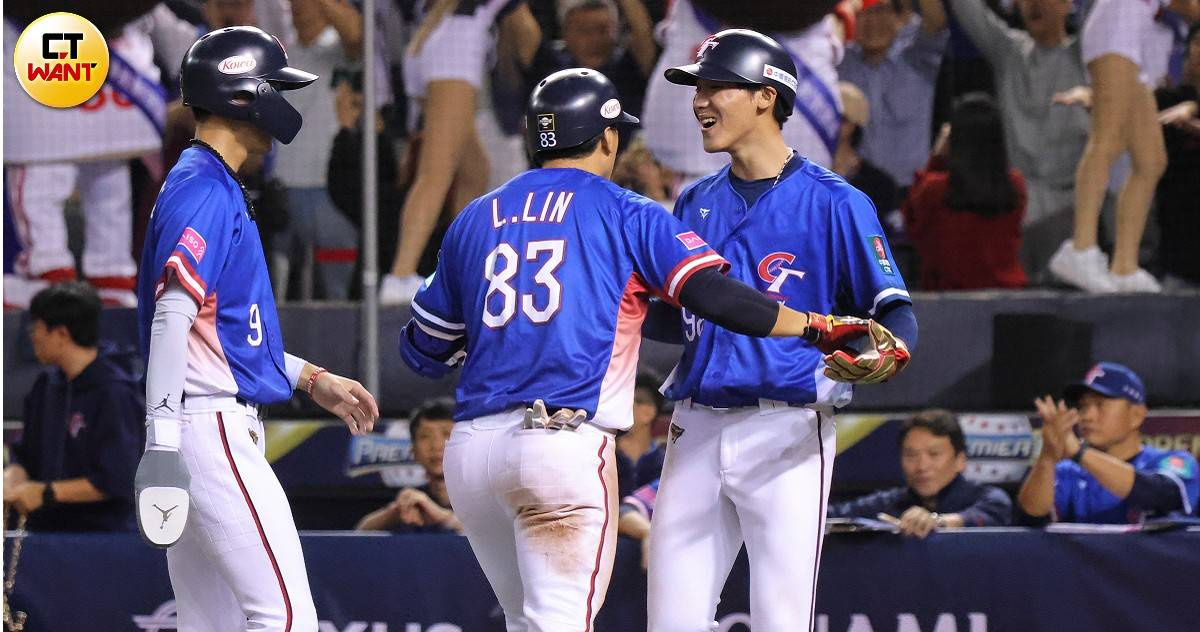 12強／中華隊煙火秀！林立、吉力吉撈炸裂3分砲 11：3痛宰澳洲「確定晉級」 | 生活 | CTWANT