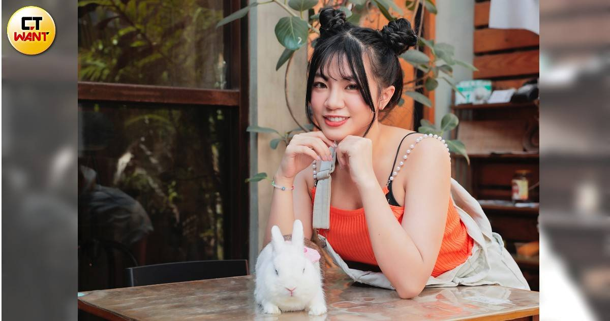 寵物情緣／小朋友狂咬昂貴衣服 熊霓調教後變「天使兔兔」 | 生活 | CTWANT