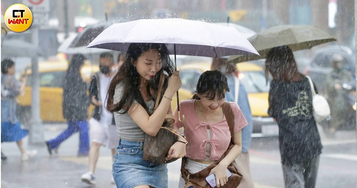 恐飆39度極端高溫！鄭明典曝「今午後雷雨加劇」：北部不會太安靜 | 生活 | CTWANT