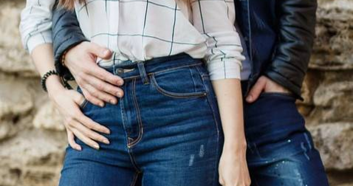 男友如廁堅持「上3次才沖水」 妹子控超摳4行為：跟學弟要保險套 | 生活 | CTWANT