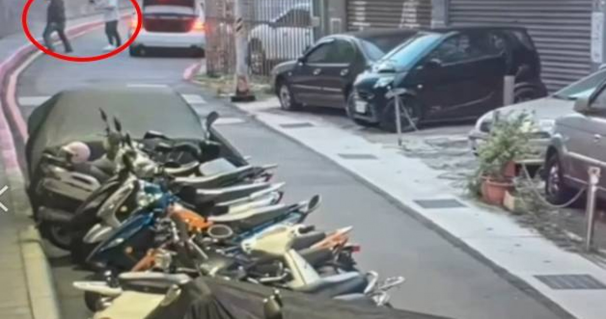 沒錢付車資！男拒下車又痛毆Uber司機 他甩棍反擊怒丟包 | 社會 | CTWANT