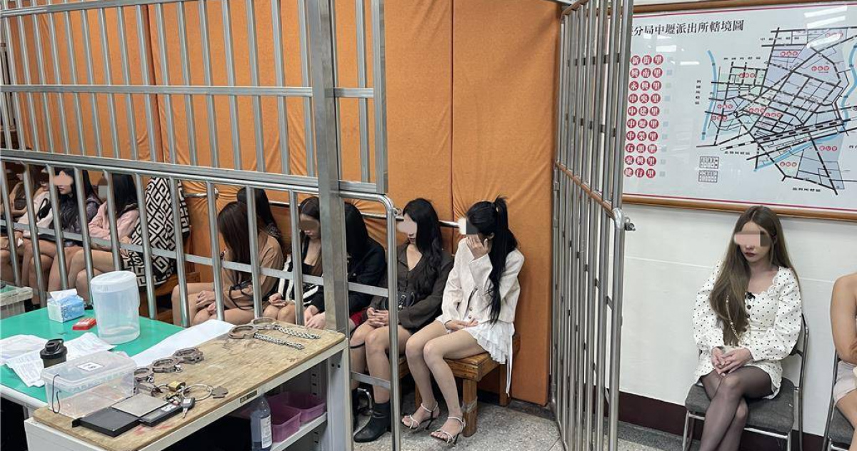 桃園警「雷霆除暴專案」成果豐碩 查獲15泰籍女非法陪酒塞爆拘留室 | 社會 | CTWANT