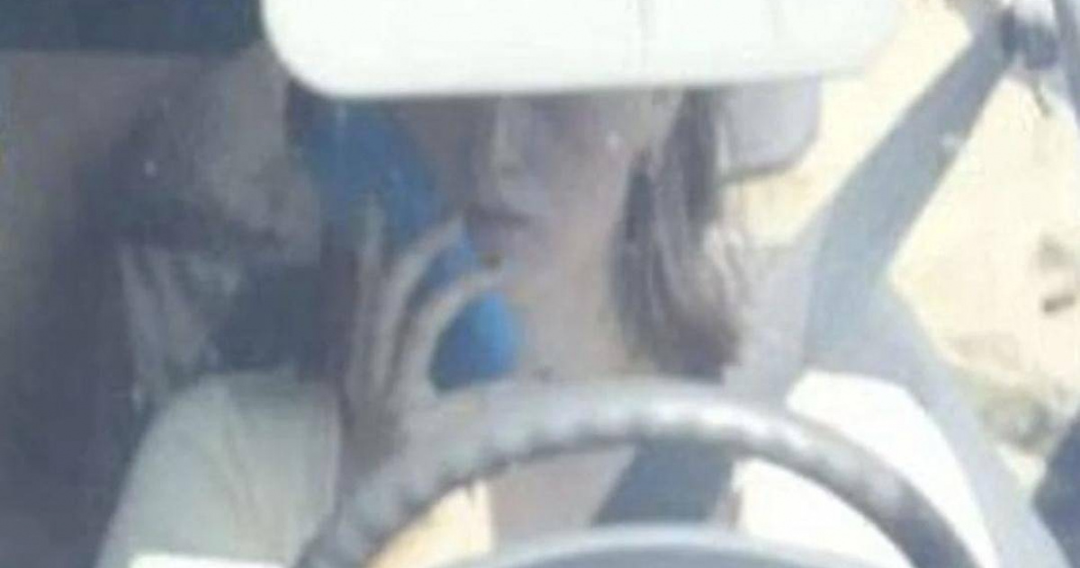 女子智齒手術後冰敷被誤認持手機駕駛 擬上訴推翻約1.56萬台幣罰單 | 國際 | CTWANT