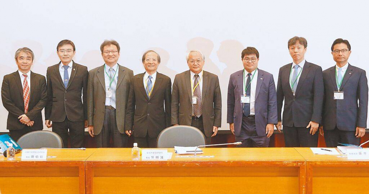 TDR爭議多 律師黃帝穎：證交法應修法明訂 | 財經 | CTWANT