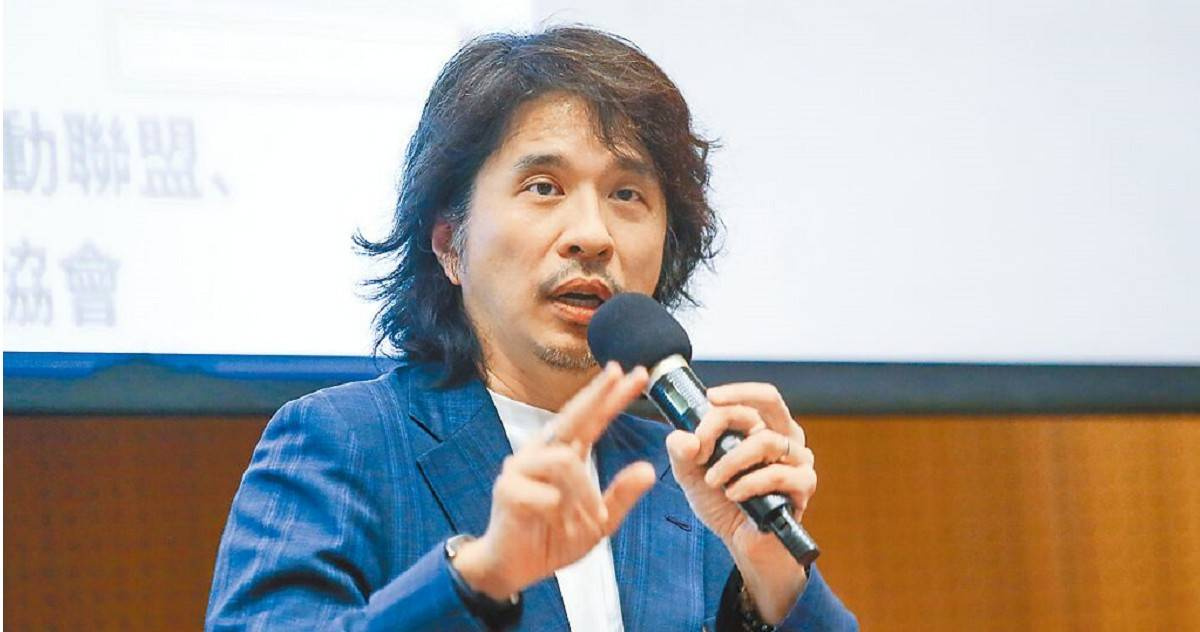 下一波課綱將納入數位學習與AI應用 教師籲勿強迫「為用而用」 | 生活 | CTWANT