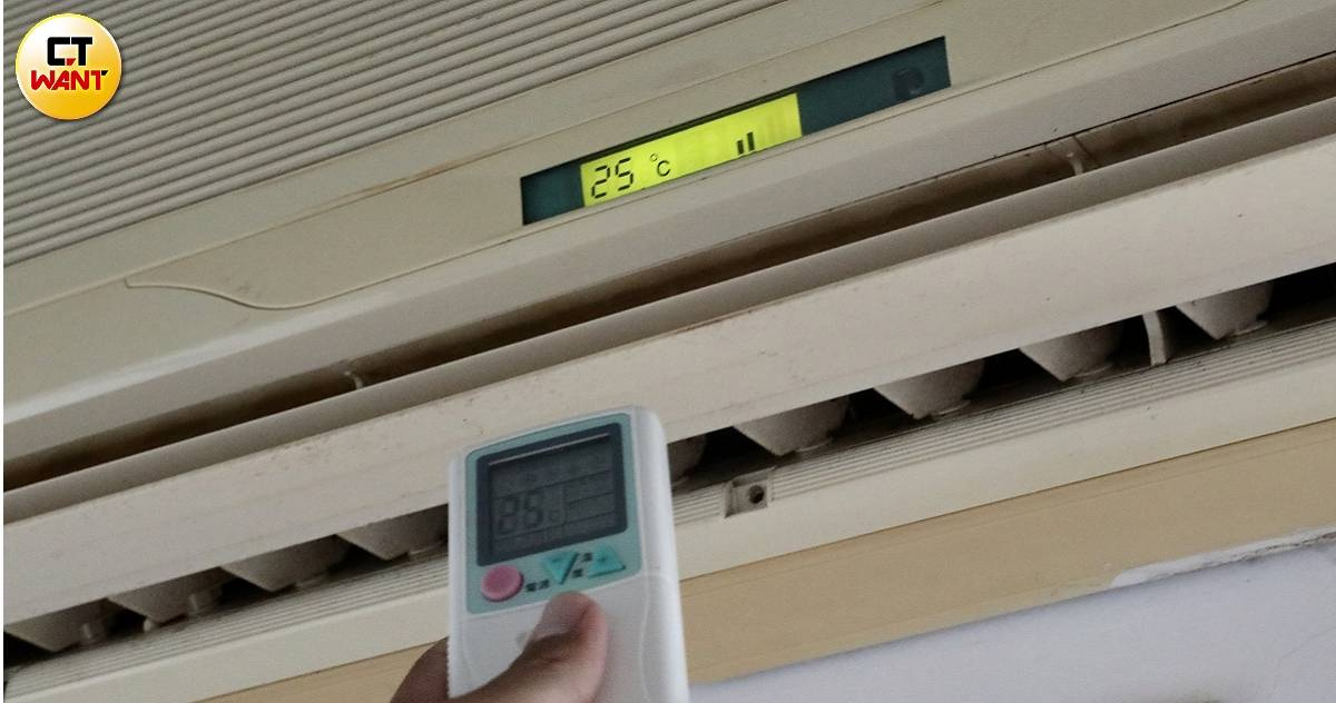 夏季電費近萬元！ 他曝「5大省錢法」：金額真的砍半 | 生活 | CTWANT