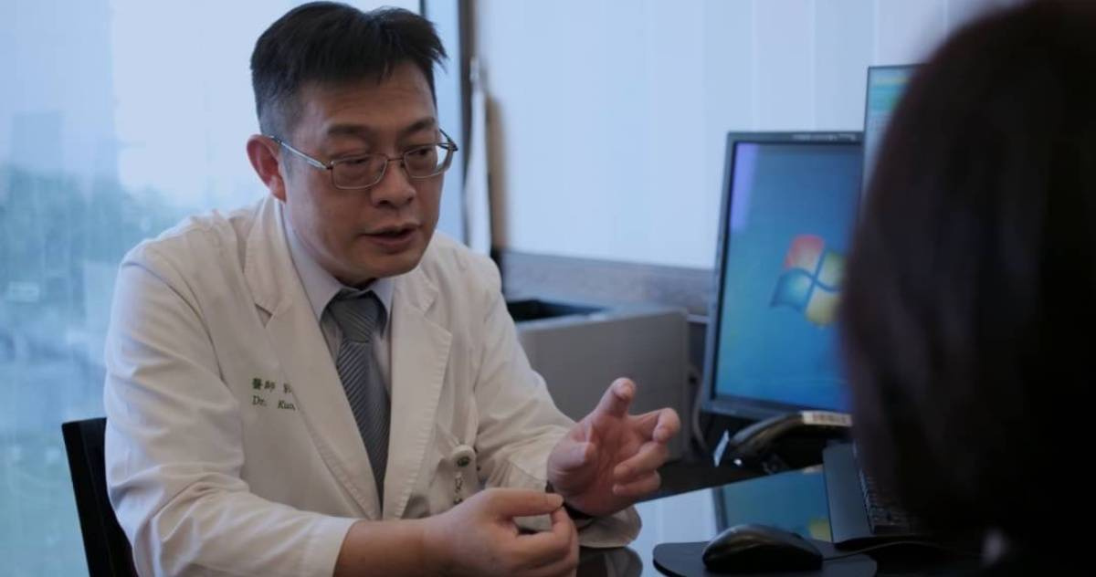 婦人腰酸背痛「小便呈褐色」 只花10分鐘「AI揪出慢性腎絲球腎炎」 | 生活 | CTWANT