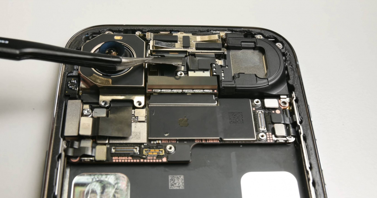 薄到5.6mm卻更好修 iFix評斷iPhone Air維修友善度獲肯定 | 財經 | CTWANT