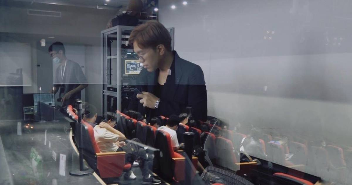 弘光科大教授邀請《ACG愛創作》創辦人葉政暘到校演講 展示AI輔助遊戲製作 | 生活 | CTWANT