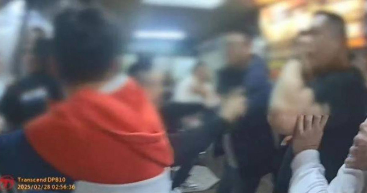 228台中KTV上演大亂鬥！酒後爆肢體衝突 警辣椒水壓制送辦 | 社會 | CTWANT