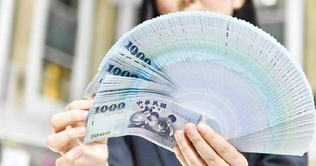 主計總處公布去年薪資統計！中位數52.5萬元 較前年增1.22％ | 財經 | CTWANT