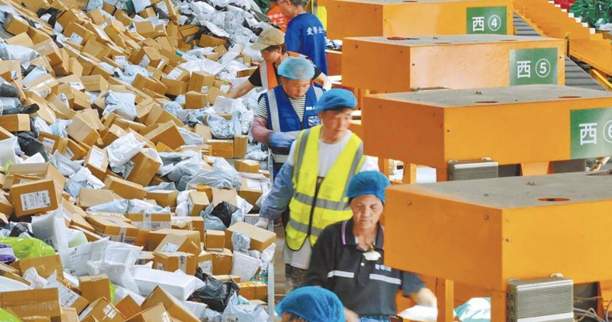 家樂福CEO稱「歐盟的計畫是笑話」 呼籲：學川普對陸小包裹徵100％關稅 | 國際 | CTWANT