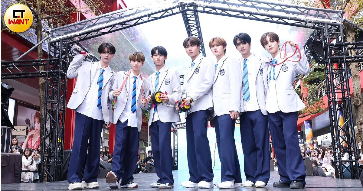 《SCOOL》32位台韓鮮肉齊聚信義 蔡承祐勉勵新團「有話直說」 | 娛樂 | CTWANT