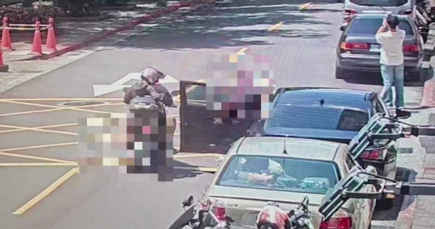 Uber開門撞機車信義街頭互毆 3小童目睹嚇壞 | 社會 | CTWANT