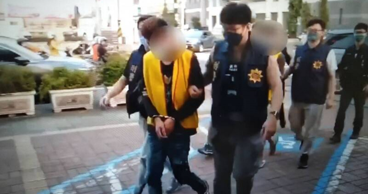 男子假上班2小時討7500工資 2度索要不成！拿鋤頭砸車 | 社會 | CTWANT