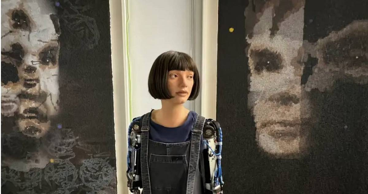 AI機器人繪製肖像畫4200萬元賣出 成首件由人形機器人創作售出藝術品 | 國際 | CTWANT