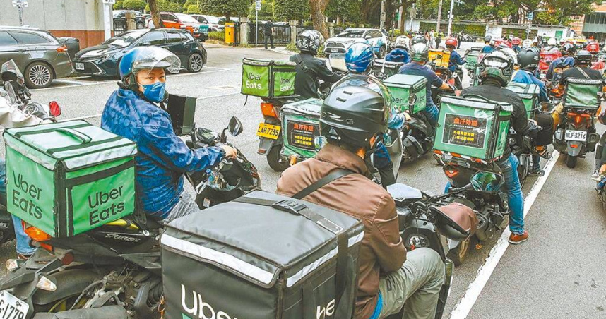 Uber Eats調整會員方案惹議 退款緩衝期延至6／30 | 生活 | CTWANT